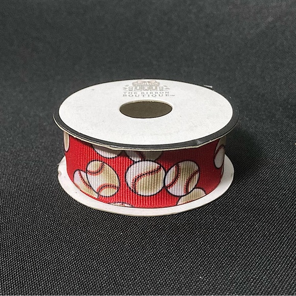 Vintage | Office | Vintage The Ribbon Boutique Red Baseball Ribbed ...